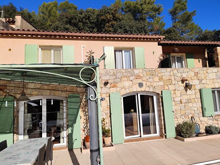 Maison à vendre - Vins-sur-Caramy - 8 pièces - 6 chambres