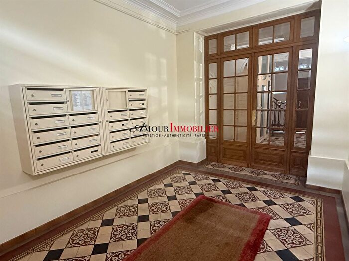 Appartement à vendre - Paris e , Dauphine - 1 pièce