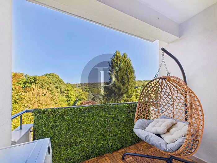 Appartement à vendre - Bièvres - 4 pièces - 2 chambres