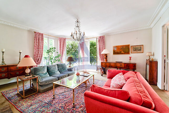 Paris 12ème, Bel-Air, Sud : Appartement 5 pièces à vendre