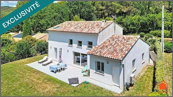 Maison 6 pièces à vendre à Villecroze