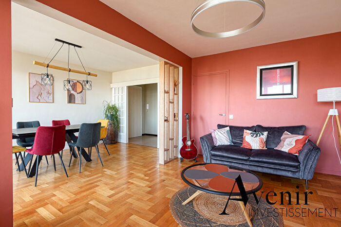 Appartement à vendre - Sainte-Foy-lès-Lyon, Provinces, Chavril - 5 pièces - 3 chambres