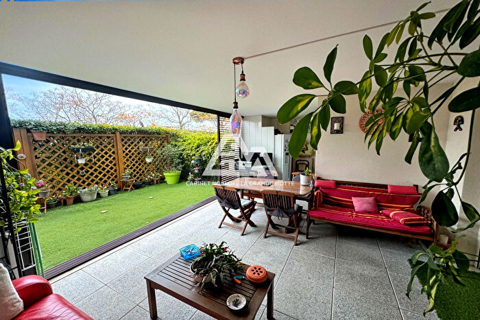 Appartement à vendre - La Grande-Motte - 3 pièces - 2 chambres