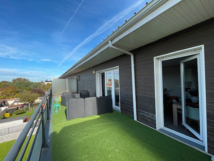 Appartement à vendre - Mérignac, Capeyron - 3 pièces - 2 chambres