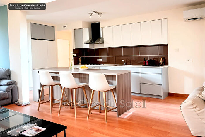 Appartement à vendre - La Crau, Centre-ville - 4 pièces - 3 chambres