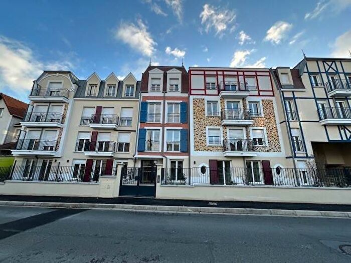 Appartement à louer - Les Perroquets, Villiers-sur-Marne - 2 pièces - 1 chambre