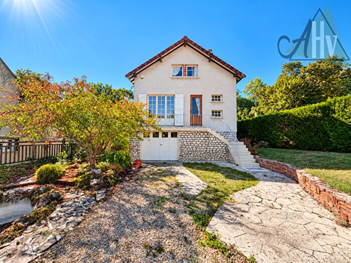 Maison 5 pièces à Saint-Brice, à vendre