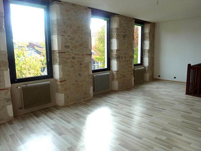 Appartement 4 pièces à louer à Casteljaloux