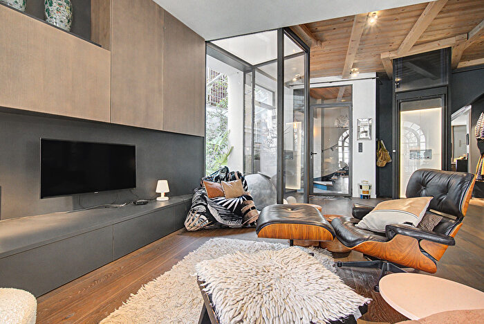 Appartement à vendre - Aix-les-Bains, Centre-ville - 6 pièces - 4 chambres