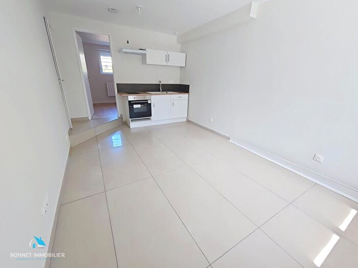 Appartement à louer - Clermont-Ferrand, Herbet, Brezet, Saint-Jean - 2 pièces - 1 chambre