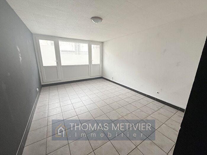 Appartement à vendre - Béziers, Champ de Mars - 2 pièces - 1 chambre