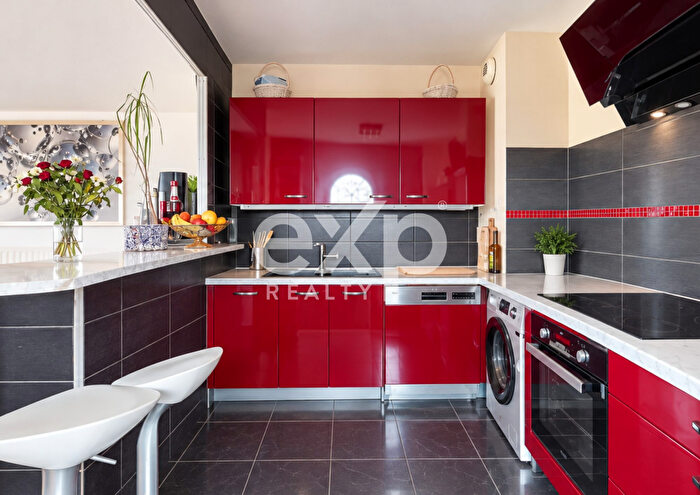 Strasbourg, Poteries, Clos des Ecrivains : Appartement 4 pièces à vendre