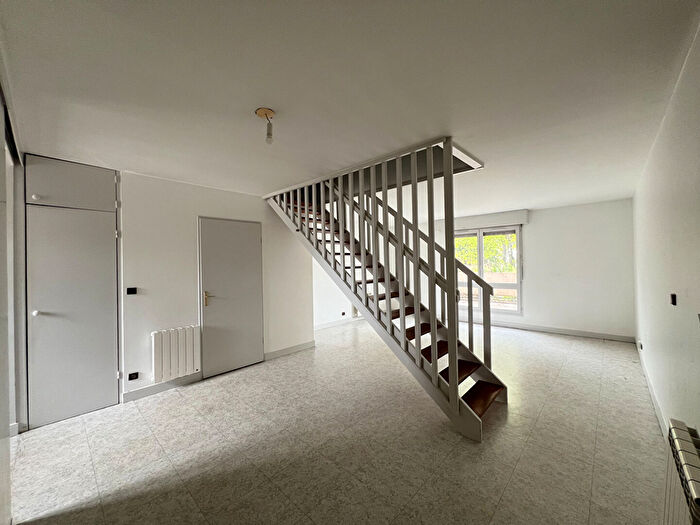 Orléans, Saint-Vincent, Pasteur - Appartement 3 pièces à louer