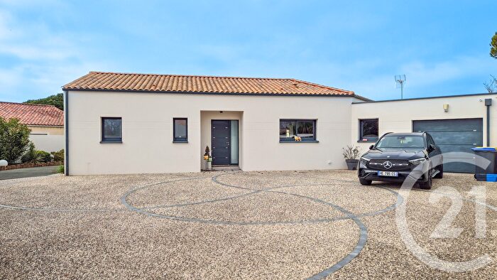 Maison à vendre - Lîle-dOlonne - 5 pièces - 3 chambres