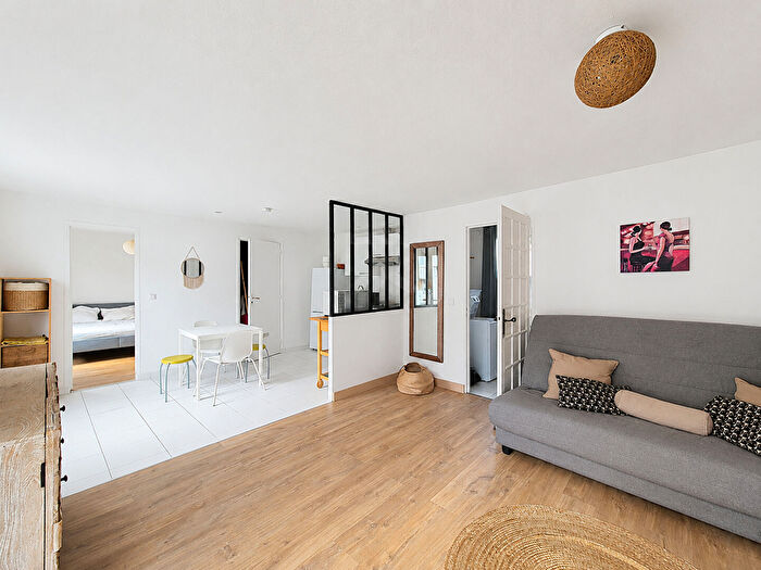Versailles, Jussieu, Petits Bois, Picardie : Appartement 2 pièces à vendre