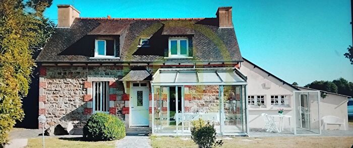 Maison à vendre - Goudelin - 5 pièces - 3 chambres