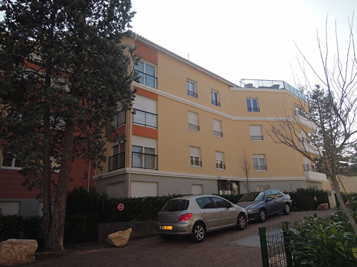Saint-Genis-Laval, Collonges : Appartement 3 pièces à vendre