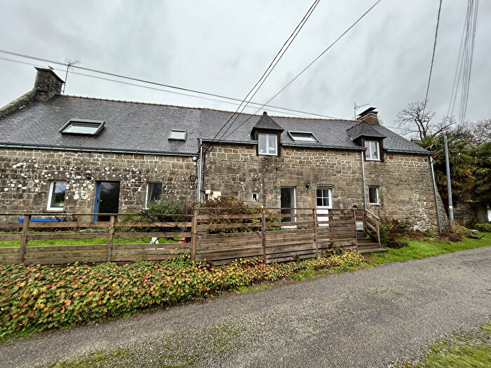 Maison à vendre - Bubry - 10 pièces - 5 chambres