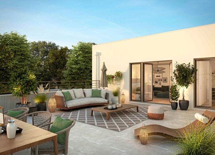 Maison à vendre - Bron, Bron Piscine, Le Lessivas - 2 pièces