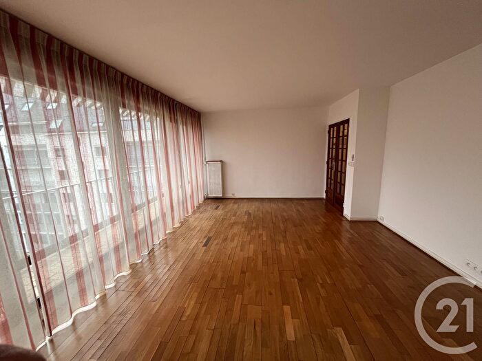 Appartement 4 pièces à Tours, Lac, à louer