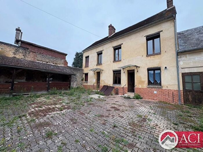 Maison à vendre - Hénonville - 5 pièces - 3 chambres