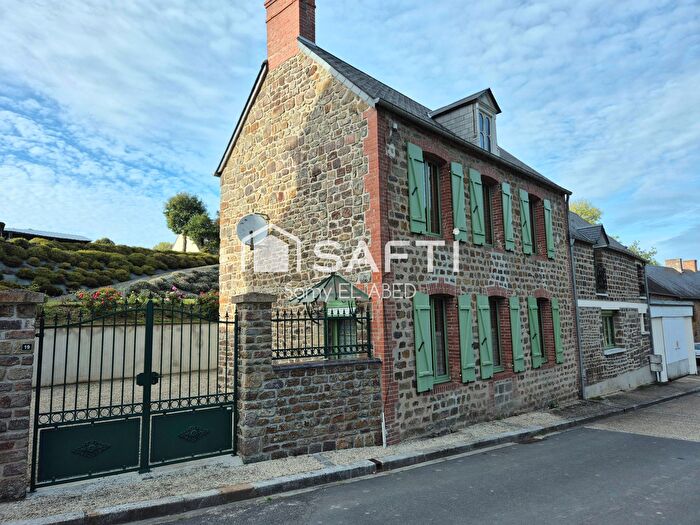 Maison à vendre - Condé-sur-Vire - 5 pièces - 3 chambres