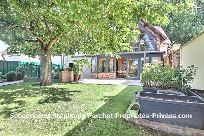 Maison à vendre - Coinces - 6 pièces - 3 chambres