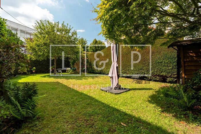 Maison à vendre - Clamart, Jardin Parisien - 7 pièces - 4 chambres