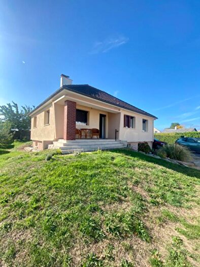 Saint-Germain-le-Vasson : Maison 3 pièces à vendre