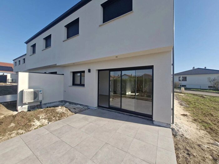 Maison à louer - Coin-lès-Cuvry - 6 pièces - 4 chambres