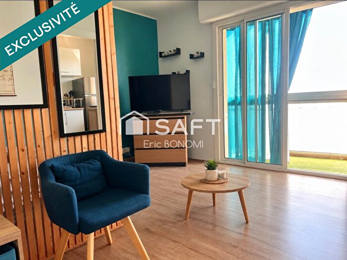 Appartement 1 pièce à Fréjus, Centre-ville, à vendre