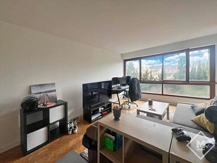 Appartement à louer - Bonneveine, Marseille ème arrondissement - 2 pièces - 1 chambre