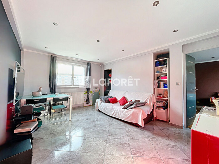 Appartement à vendre - Choisy-le-Roi, Centre-ville, Parc Prairie, Hautes Bornes - 3 pièces - 2 chambres