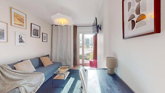 Brivazac, Pessac : Appartement 1 pièce à louer