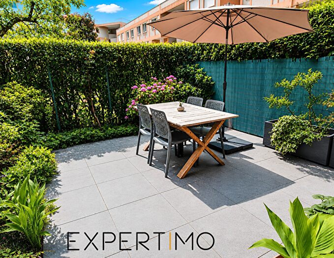 Appartement 4 pièces à Guyancourt, Le Parc, Les Saules, à vendre