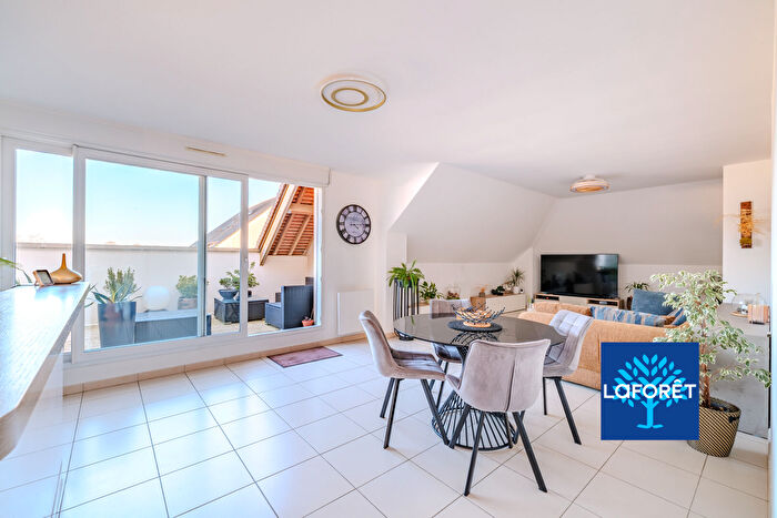 Appartement à vendre - Vémars - 5 pièces - 3 chambres