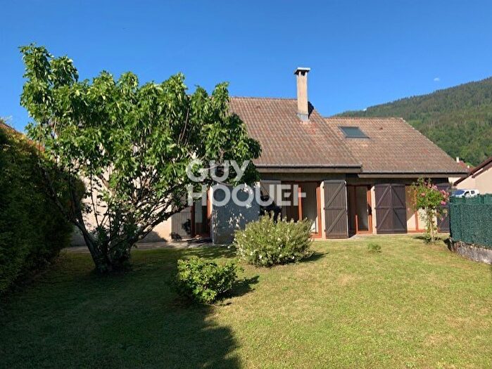 Saint-Pierre-d'Allevard : Maison 6 pièces à vendre