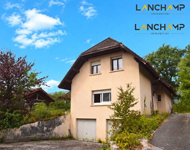Bassy : Maison 7 pièces à vendre