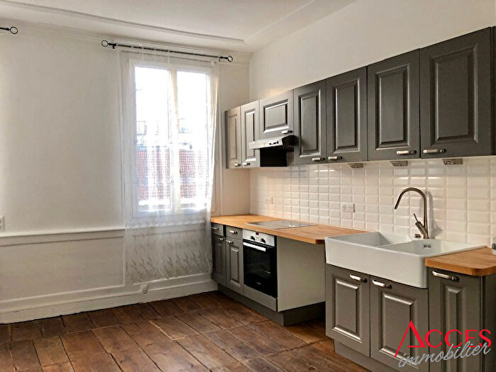 Appartement à louer - Limoges, Centre-ville, Hôtel de Ville, Emailleurs - 3 pièces - 2 chambres