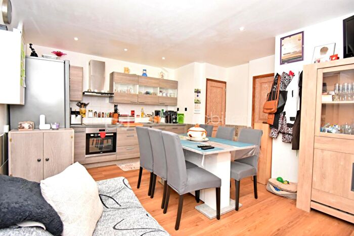 Gretz-Armainvilliers - Appartement 2 pièces à vendre