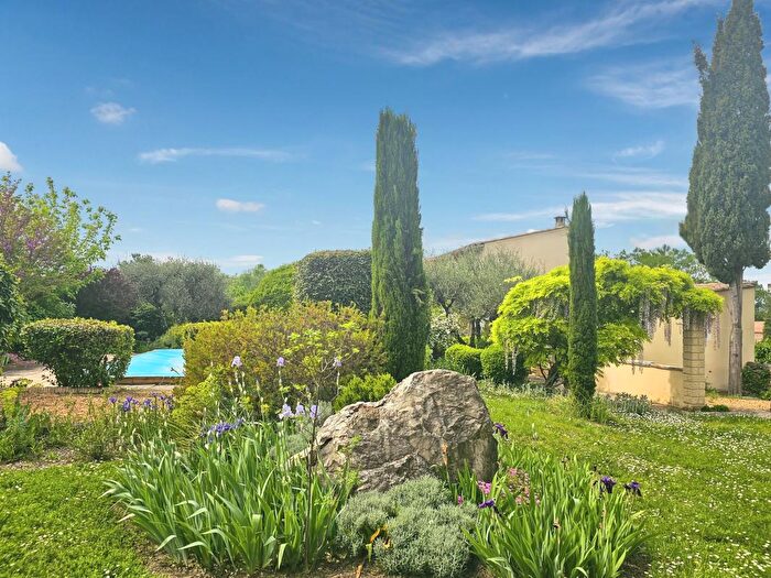 Maison 5 pièces à vendre à Uzès