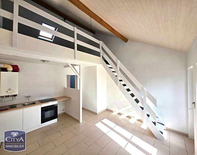 Maison 2 pièces à Cholet, Tuilerie, à vendre