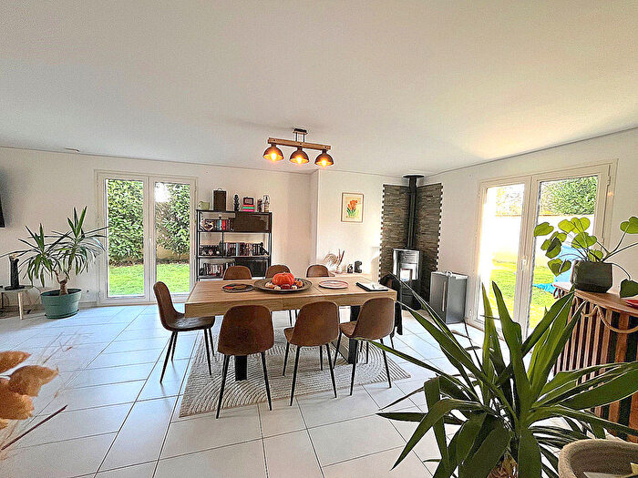 Maison à vendre - Ercuis - 5 pièces - 3 chambres