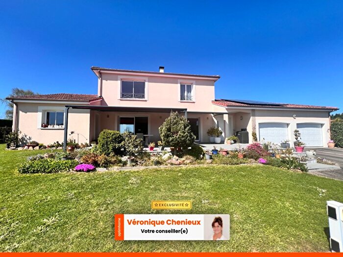 Maison à vendre - Le Palais-sur-Vienne - 7 pièces - 4 chambres