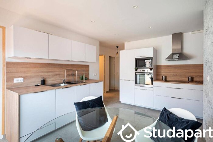 Appartement à louer - Part-Dieu, Lyon ème arrondissement - 1 pièce - 1 chambre