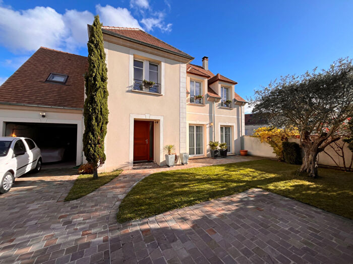 Maison à vendre - Montesson, Centre-ville - 7 pièces - 5 chambres