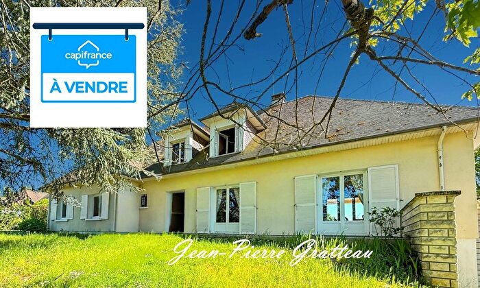 Châtellerault, Est : Maison 10 pièces à vendre