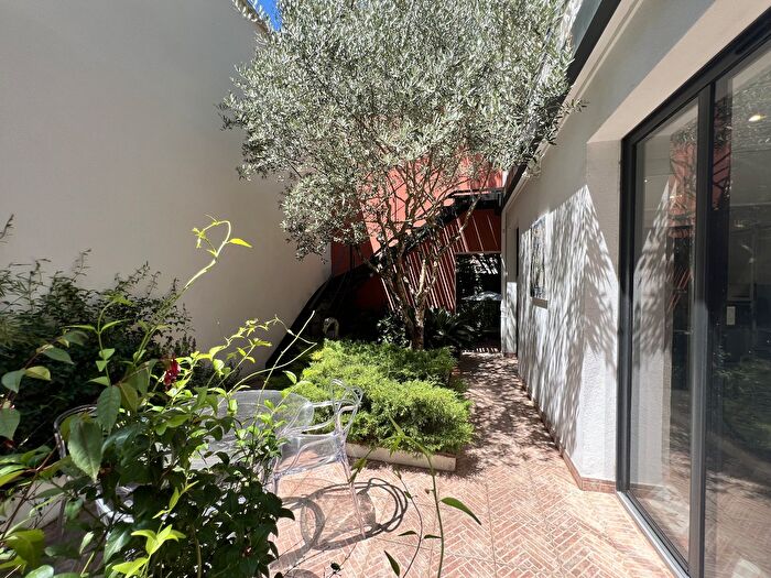 Maison à vendre - Albi, Centre-ville - 8 pièces - 4 chambres