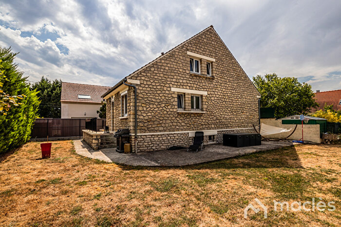 Maison 4 pièces à vendre à Mériel