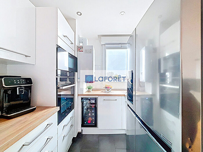 Appartement à vendre - Chennevières-sur-Marne, Le Fort - 3 pièces - 2 chambres